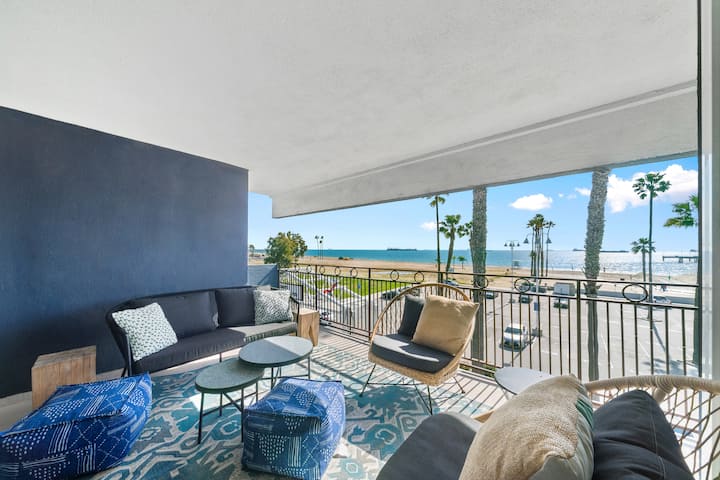 Stylish & Sunny | Oceanview~pool - Long Beach, CA