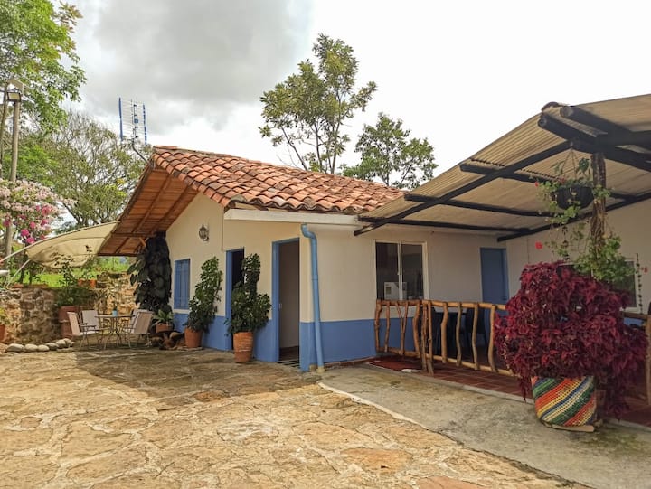 Hermosa Cabaña Para Descanso - Curiti