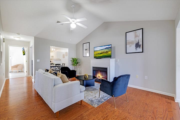 Remote Work Haven| Near Rdu •Quiet•long Stay Ready - Raleigh, NC