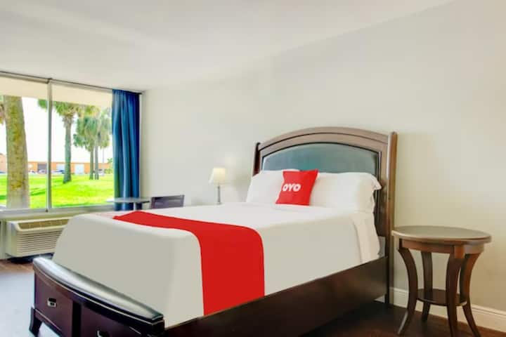 Fairbridge Inn Express Dundee King Bed Accessible - Lake Wales, FL