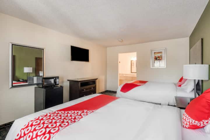 Hotel Rosenberg Tx I-69 2 Queen Bed - Richmond, TX