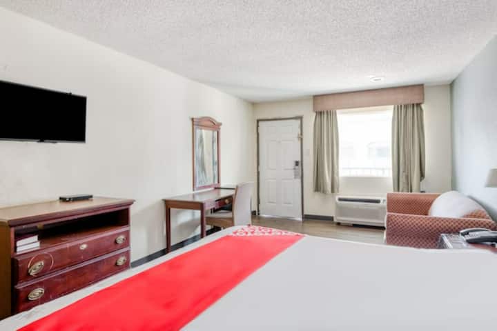 Hotel Rosenberg Tx I-69 King Bed - 列治文