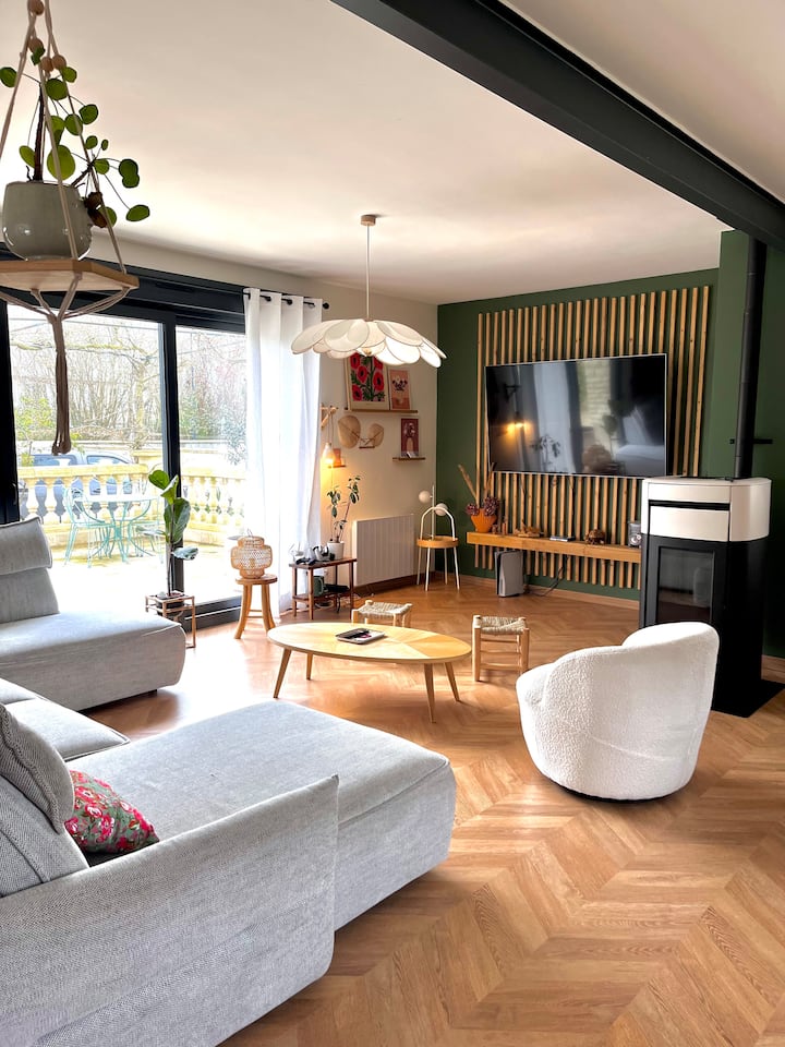 Propriété Avec Piscine Et Gîte Entièrement Privés - Ouistreham