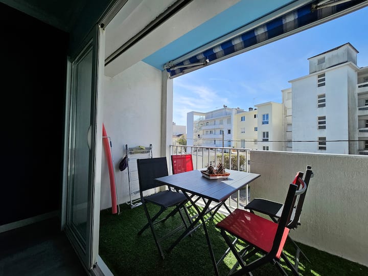 Classé 3*, 4 Pers,  1 Min De La Plage , Parking - Royan