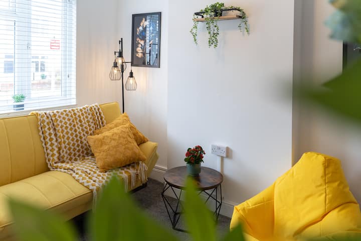 Open Mind Property - Luxury 3 Beds & Free Parking - Portsmouth