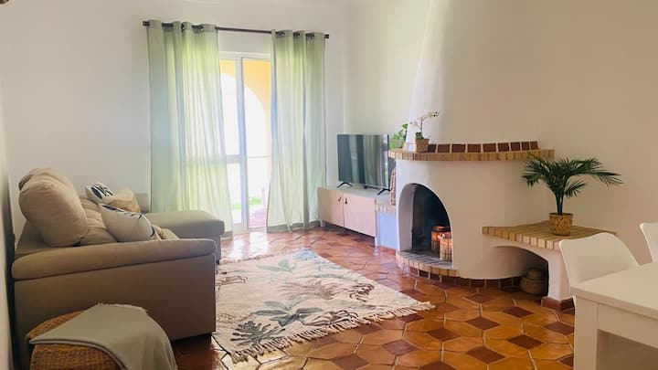 61 Pitta Manau - Casas & Papéis - Lagoa