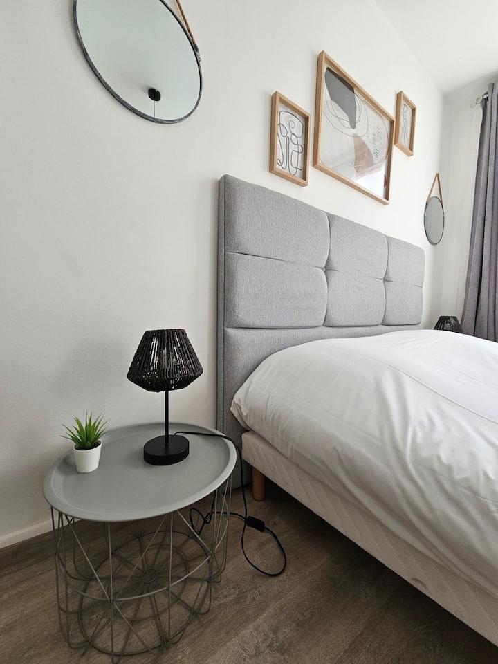 Adrien Studio 3 By Lô Collection - Tours