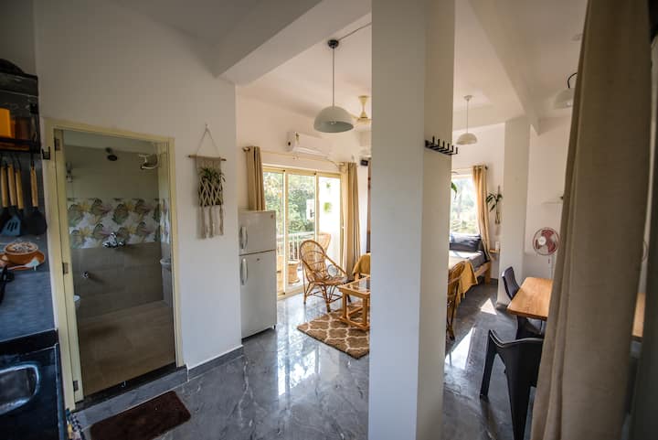 Serene View Loft - Fast Wifi+ac - Goa