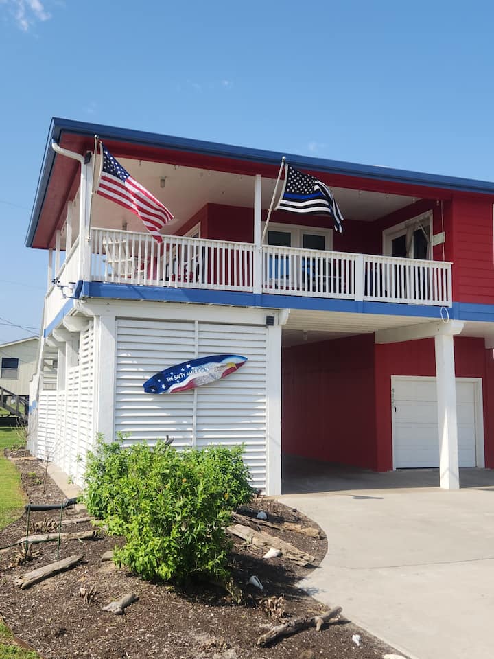 Getaway To 3 Min Walk To Beach! 3 Bed Sleeps 12 - ガルベストン, TX