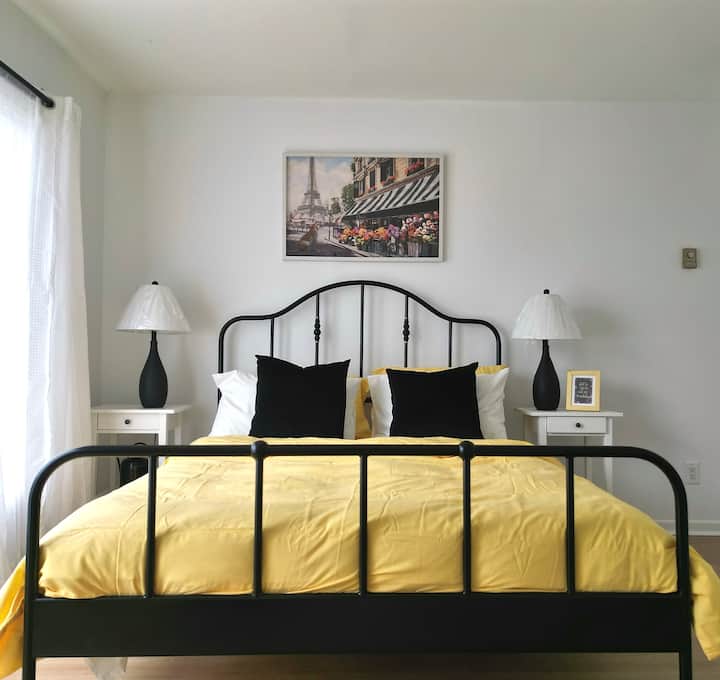 Chic And Cozy West Hill Bungalow Near Utsc - Pickering