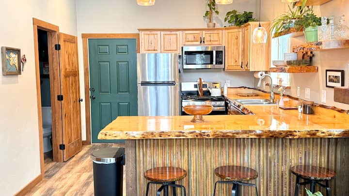 Private, Peaceful Cabin In The Woods - Alaska