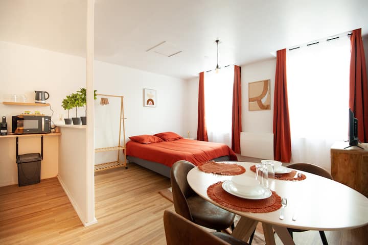 Sweet Home : : Studio En Hypercentre "Cathédrale" - Amiens