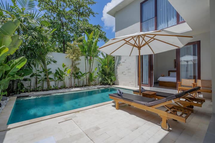 Relaxing 3-bedroom Pool Villa | Near Canggu - Tabanan
