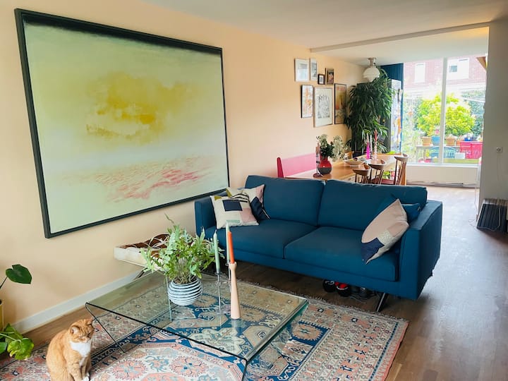 Knus Familiehuis Met Voor- En Achtertuin & Poes - Zaandam