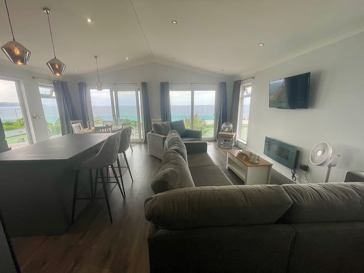 C13 Hendre Coed Isaf Sea Views. - Barmouth