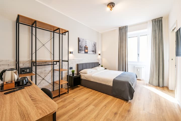 Camera Matrimoniale Comfort - Milan