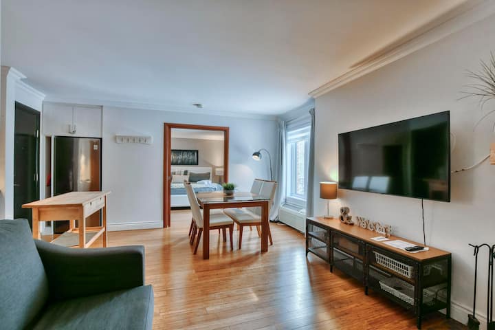 308 - Condo Piscine Intérieure, Spa, Saunas Et Gym - Laurentides