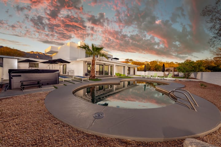 Estate | Home & Guesthouse | 7 Br & 5 Ba | 2 Pools - Tucson, AZ