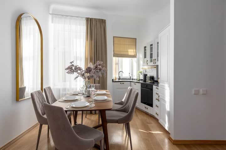 3bd Old Town Apartment W/jacuzzi - Riga