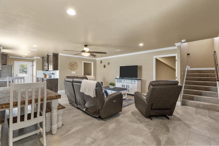 Granbury Lakeside Getaway! - Granbury, TX