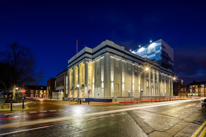 Luxury 2 Bed Flat, Brand New - Hull