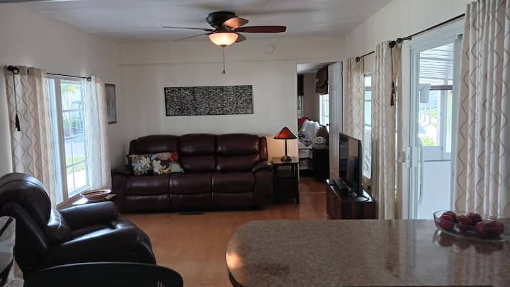 Very Clean Mobil House For Rent. - Boca Ratón, FL