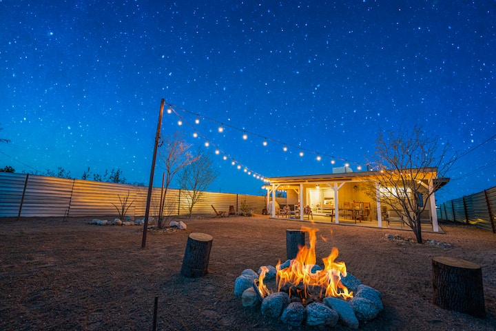 The National Forest | Spa | Minutes To Downtown Jt - Joshua Tree, CA