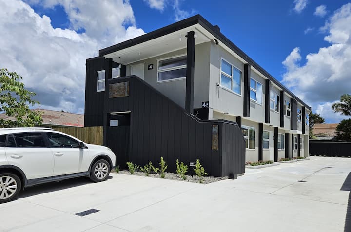 Redwood Apartments Unit 4 - Rotorua