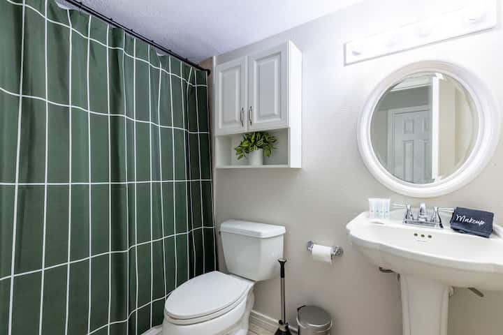 Cowboy Casita: Game Room+patio+firepit- The Colony - The Colony, TX