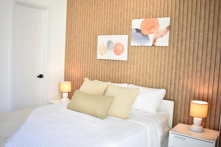 Cozy 1br•balcony Gym Rooftop Pool•near Multiplaza - Panama City