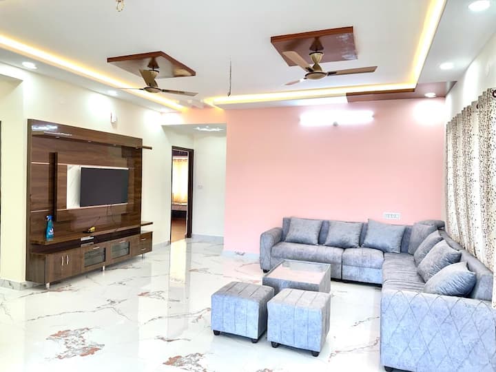 New & Stunning 3 Bhk Kphb Phase 15 - 海得拉巴