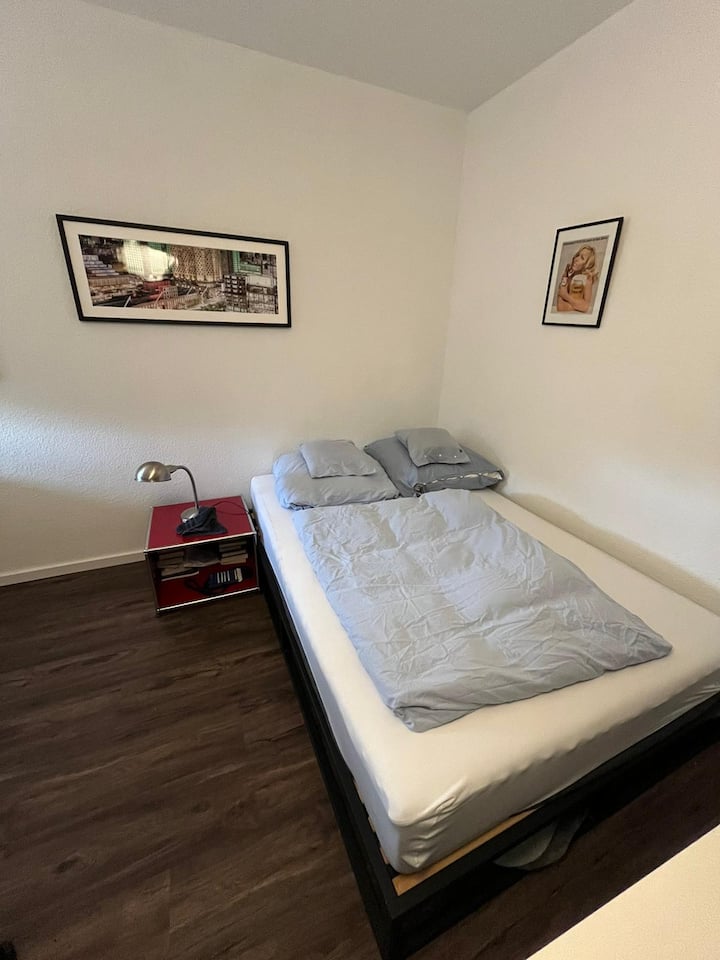 Super Zentrale 1-zimmer Wohnung - Köln