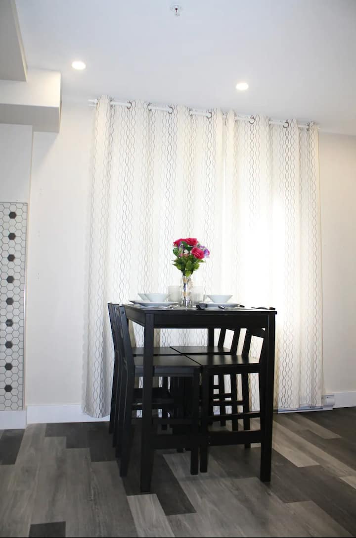 Decarie Ii-8 | Entire 1 Bedroom - Montreal