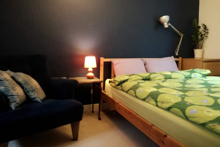 Cosy Double Room - Brentford
