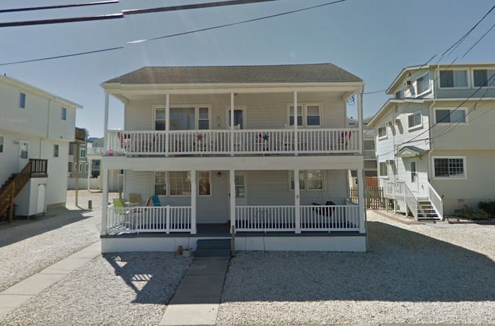 Cozy Beach Bungalow - Avalon, NJ