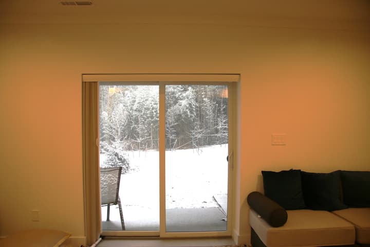 Cozy Walkout In Annandale - Fairfax, VA