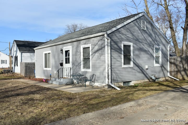 Marisol's Cozy House - West Des Moines, IA