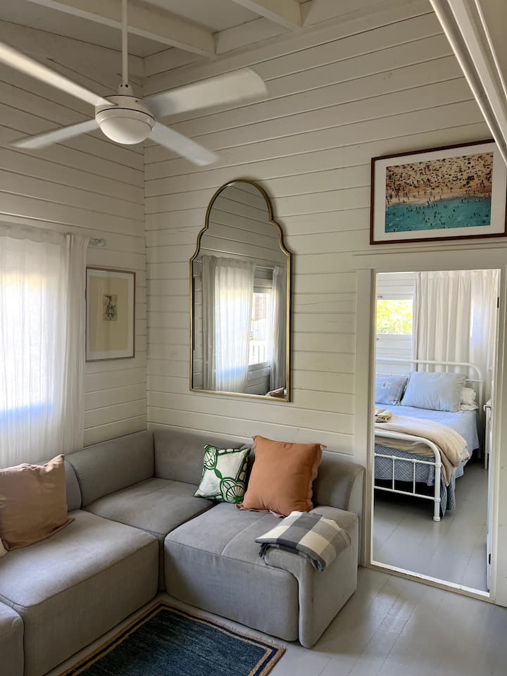 Little House On Leslie Street - Bangalow