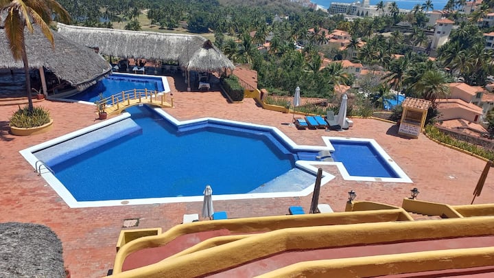 Casa La Cima 713 - Manzanillo, Colima, Mexico