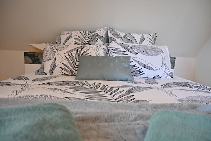 1 Chambre Cozy, Lit Queen Size, Proche Centre - Pontivy