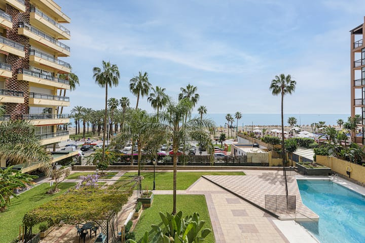 Amazing Carihuela View & Parking - Benalmádena