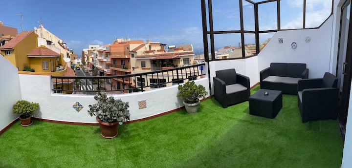 3 Dormitorios. Terraza. Parada Bus - Los Realejos