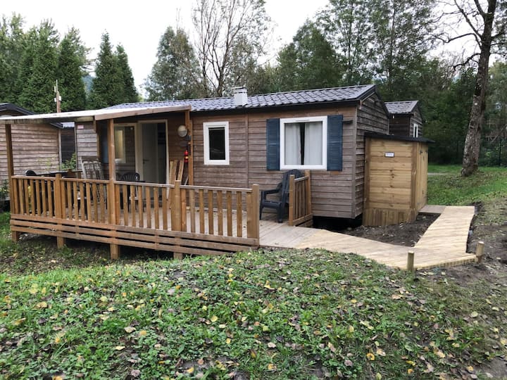 Mobilhome Avec 3 Ch. Et Terrasse - Sallanches