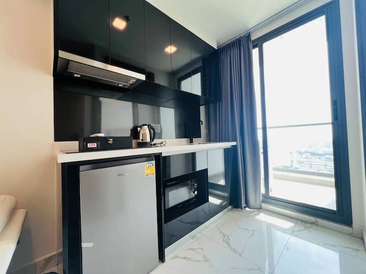 23.4.12~家具家电齐全/精装新房/可以做饭/24小时安保/专业管家服务 - Pattaya