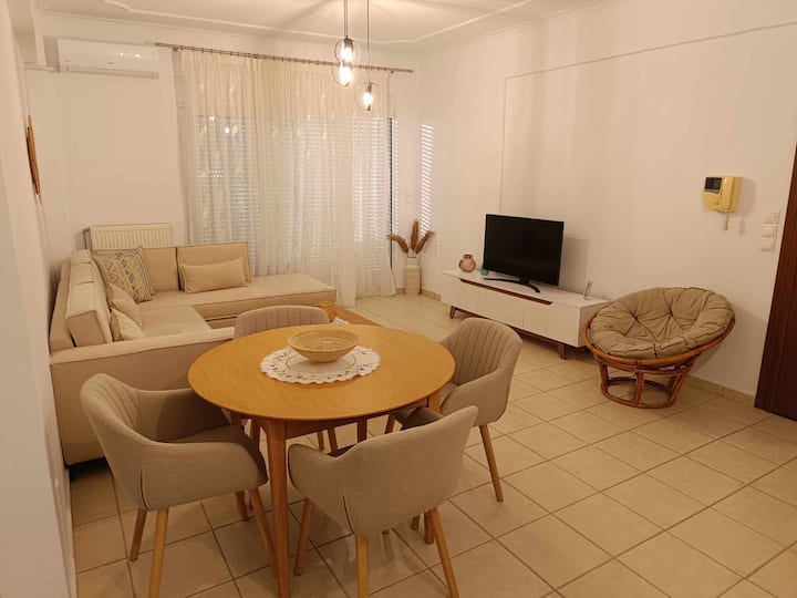 Κομψή Διαμονή στην Πάτρα 
Harbor Hideaway - Патры