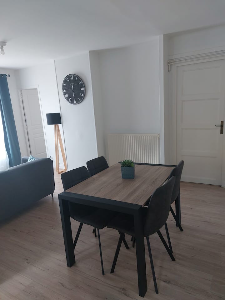 Appartement 4 Personnes " Les 3 Ma" - ibis budget Coutances
