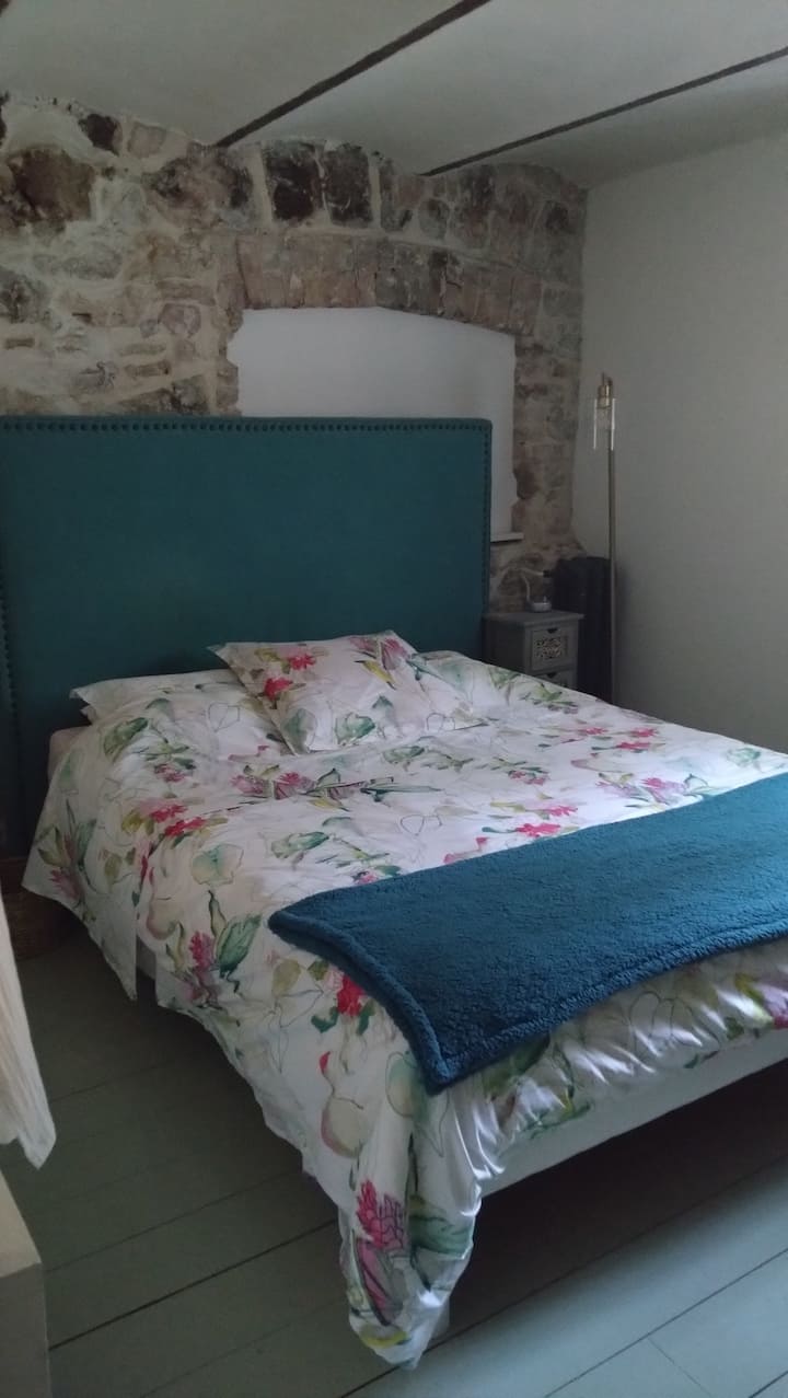 Charming Bed Room To Rent Cannes - Cannes
