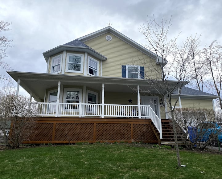 Grande Maison Au Lac Brome - Bromont