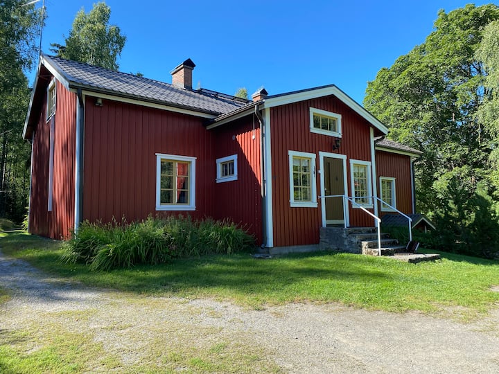 Traditional Finnish Log House By The River - Pori