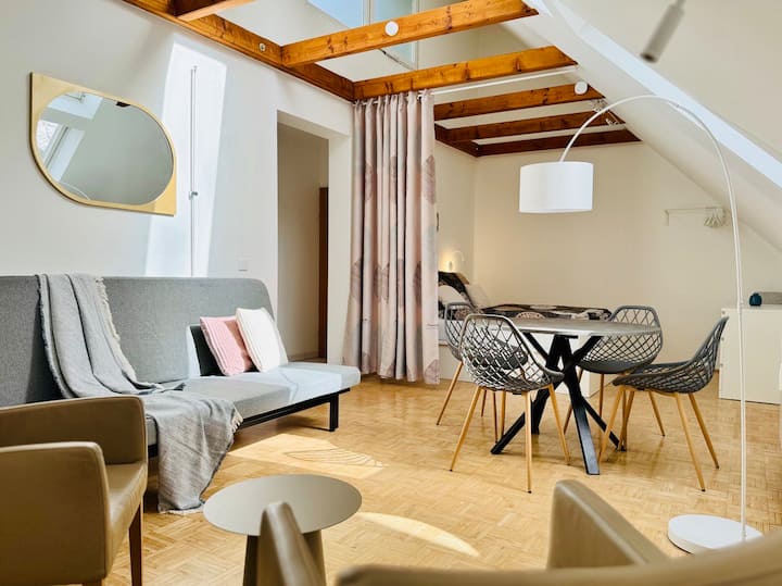 Parkside Six By Bestchoice - Parking Option - Graz